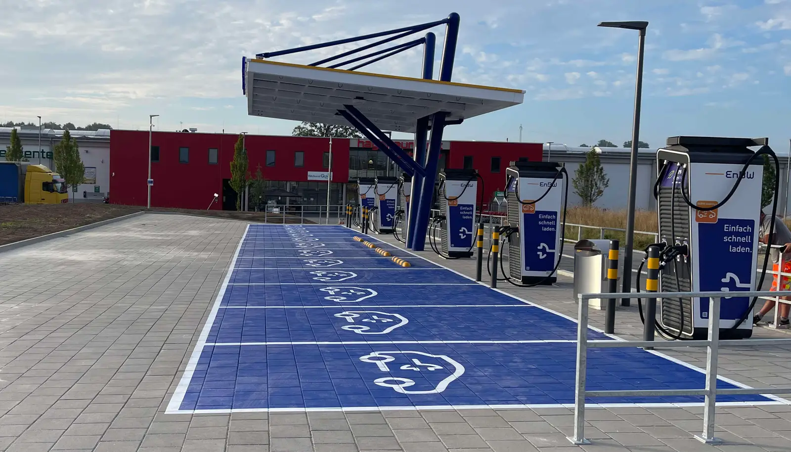 EnBW HyperNetz wächst in Dorfen bei München | EnBW