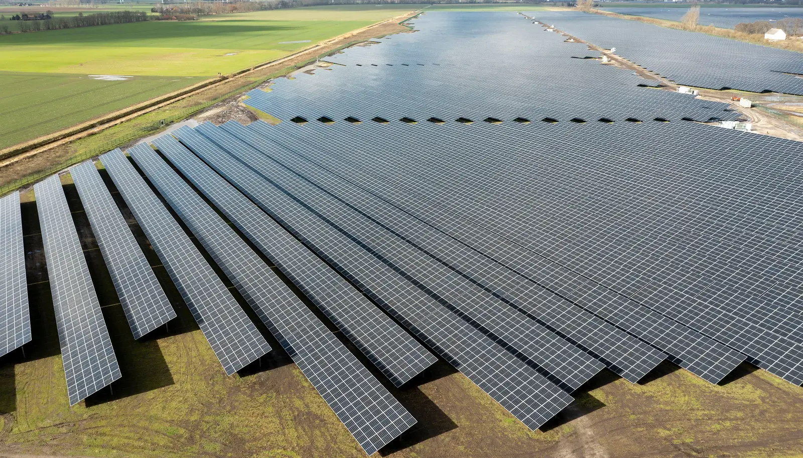 EnBW gradually commissions 300 MW of solar energy | EnBW