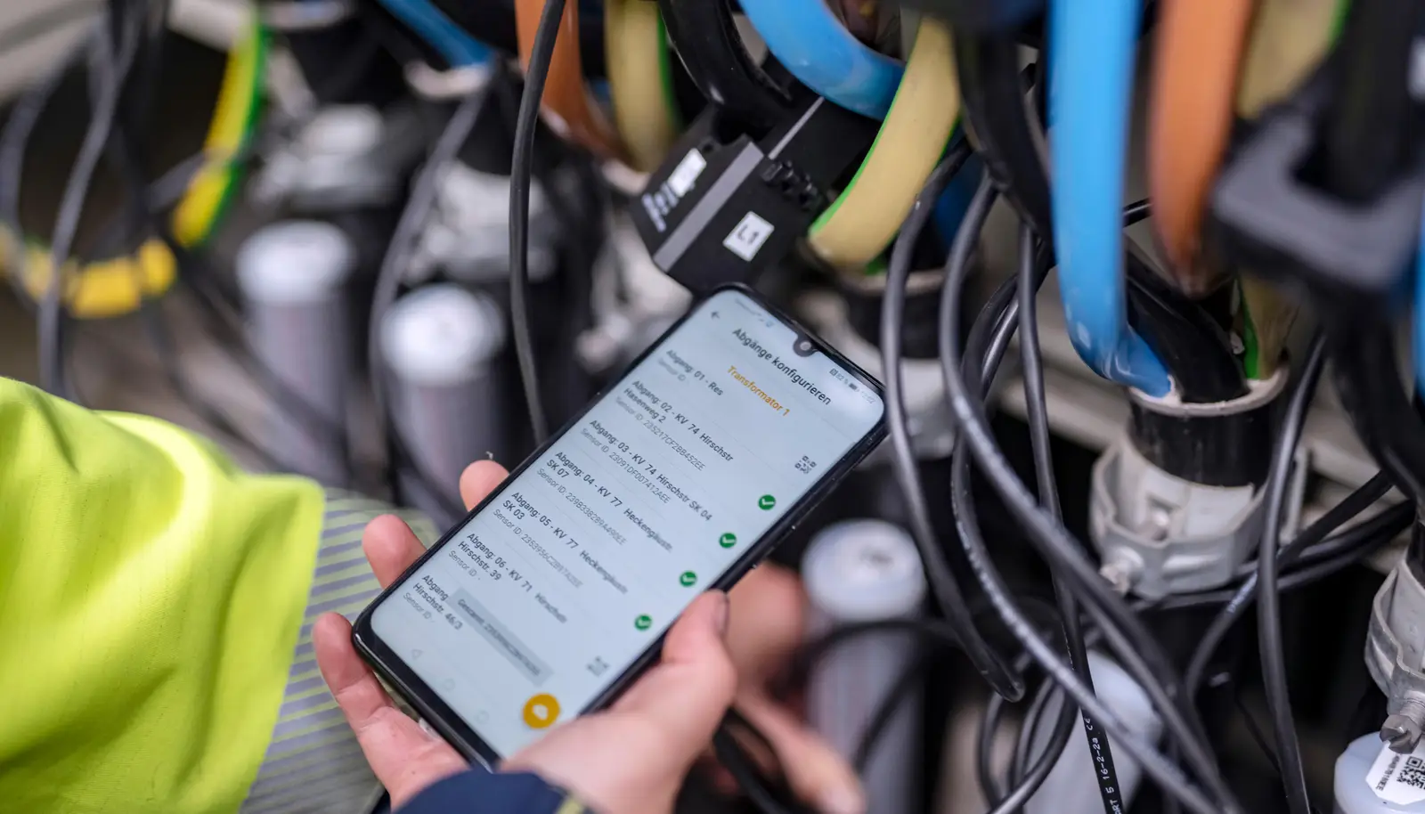 Digitalisierung im Netz: Neuer Stromsensor liefert Echtzeitdaten | EnBW