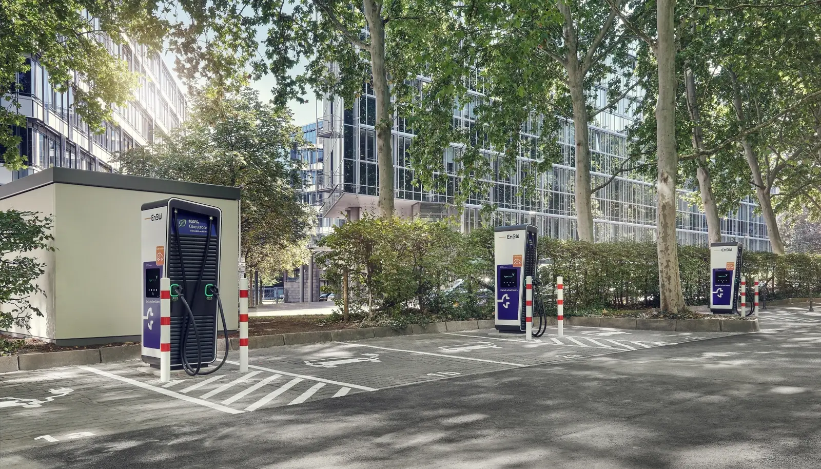 Höhere Verfügbarkeit von Ladepunkten im EnBW HyperNetz | EnBW